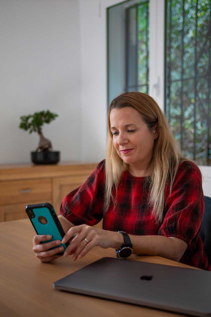 Search, Click, Convert - Claire Taylor